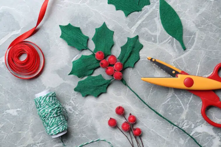 Top Mistletoe Crafts for Christmastime – Craftwhack
