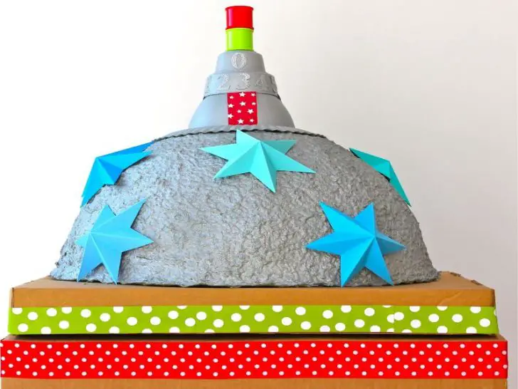 28 Cardboard Box Fort Ideas – Craftwhack